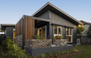Passive Solar Homes in Cold Climates (6 Design Examples)